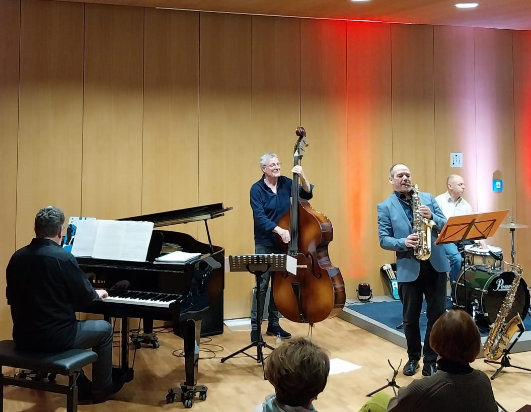 "Klavier um halb vier" am 21. Juni 26 | Evangelische Kirchengemeinde ...